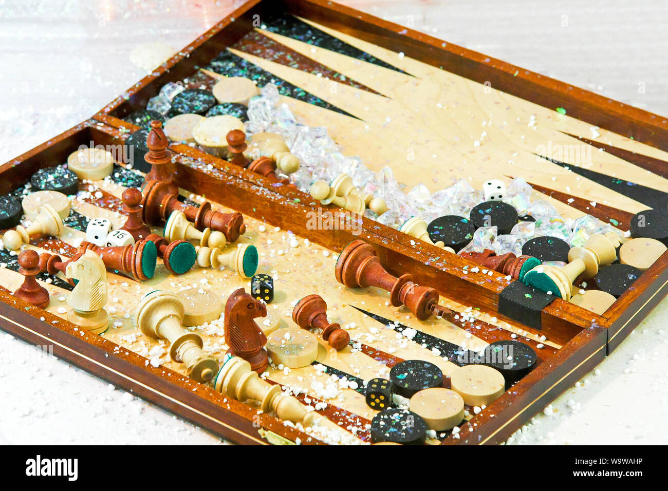 Close up shot of backgammon and chess Stock Photo - Alamy