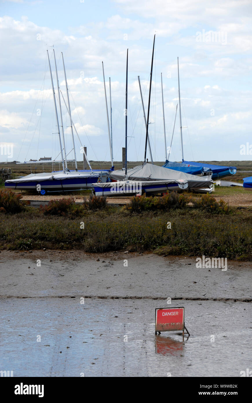 Danger warning sign soft mud hi-res stock photography and images - Alamy