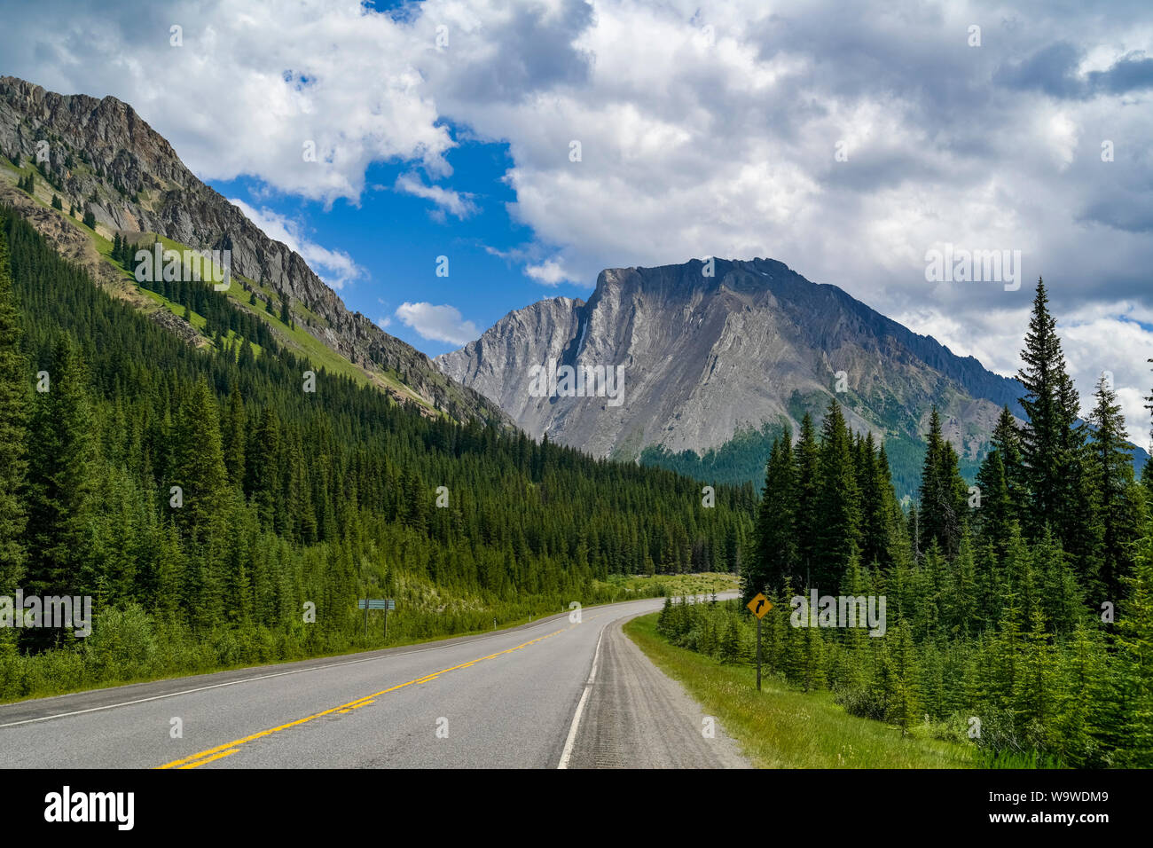 Peter lougheed provincial hi-res stock photography and images - Alamy