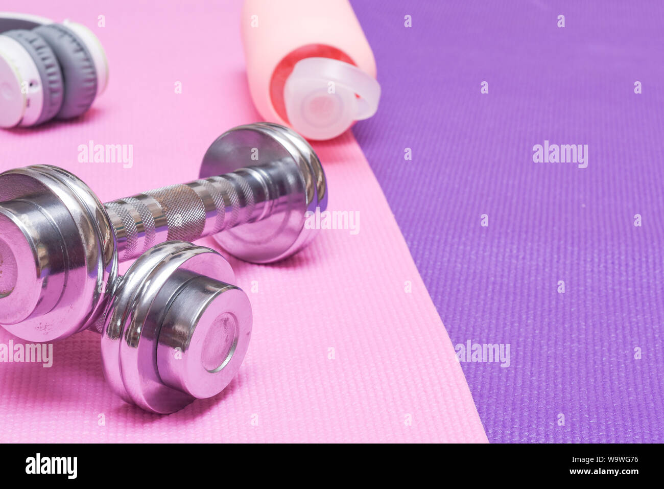 Top view fitness gym equipment hi-res stock photography and images - Alamy