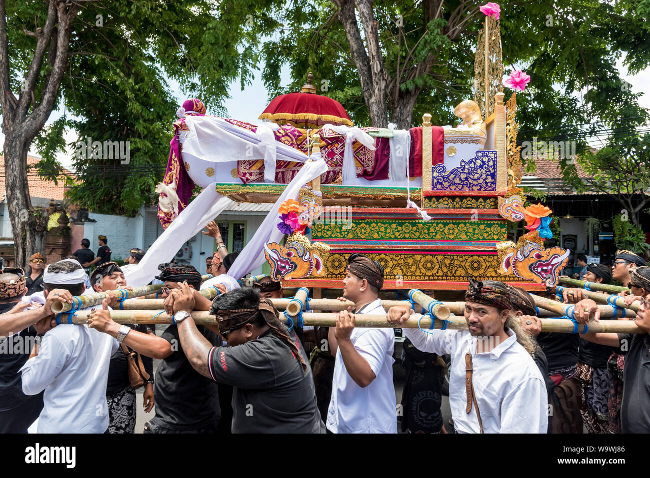 Denpasar Bali, Indonesia -November 14, 2018: Plebon ceremony (the royal ...