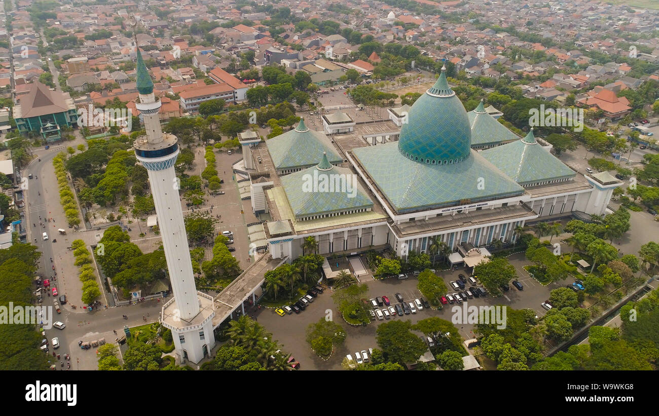 Al akbar mosque surabaya hi-res stock photography and images - Alamy