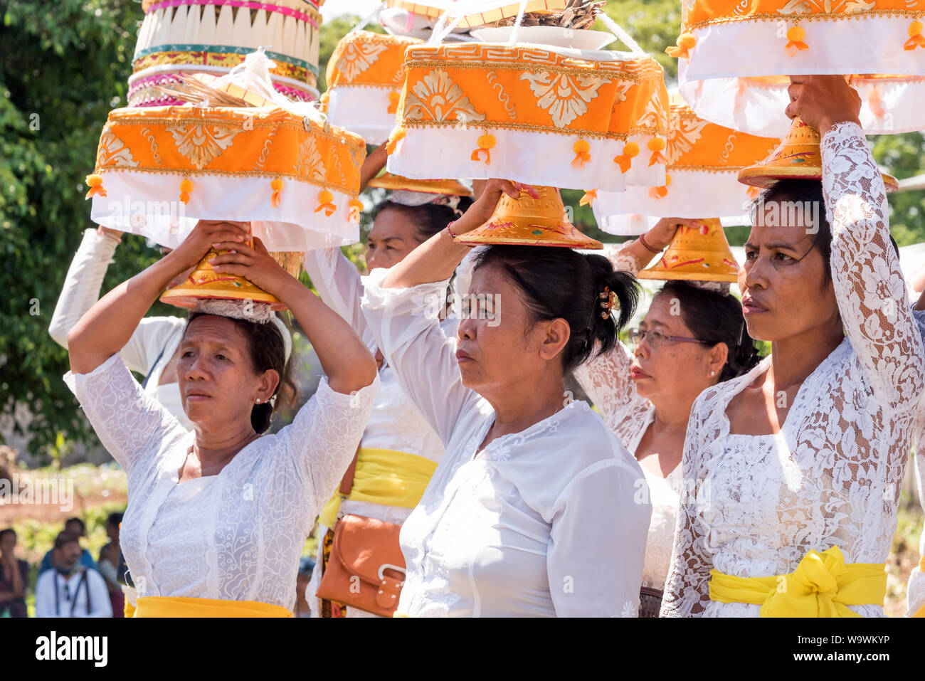 Royal cremation bali offerings hi-res stock photography and images - Alamy