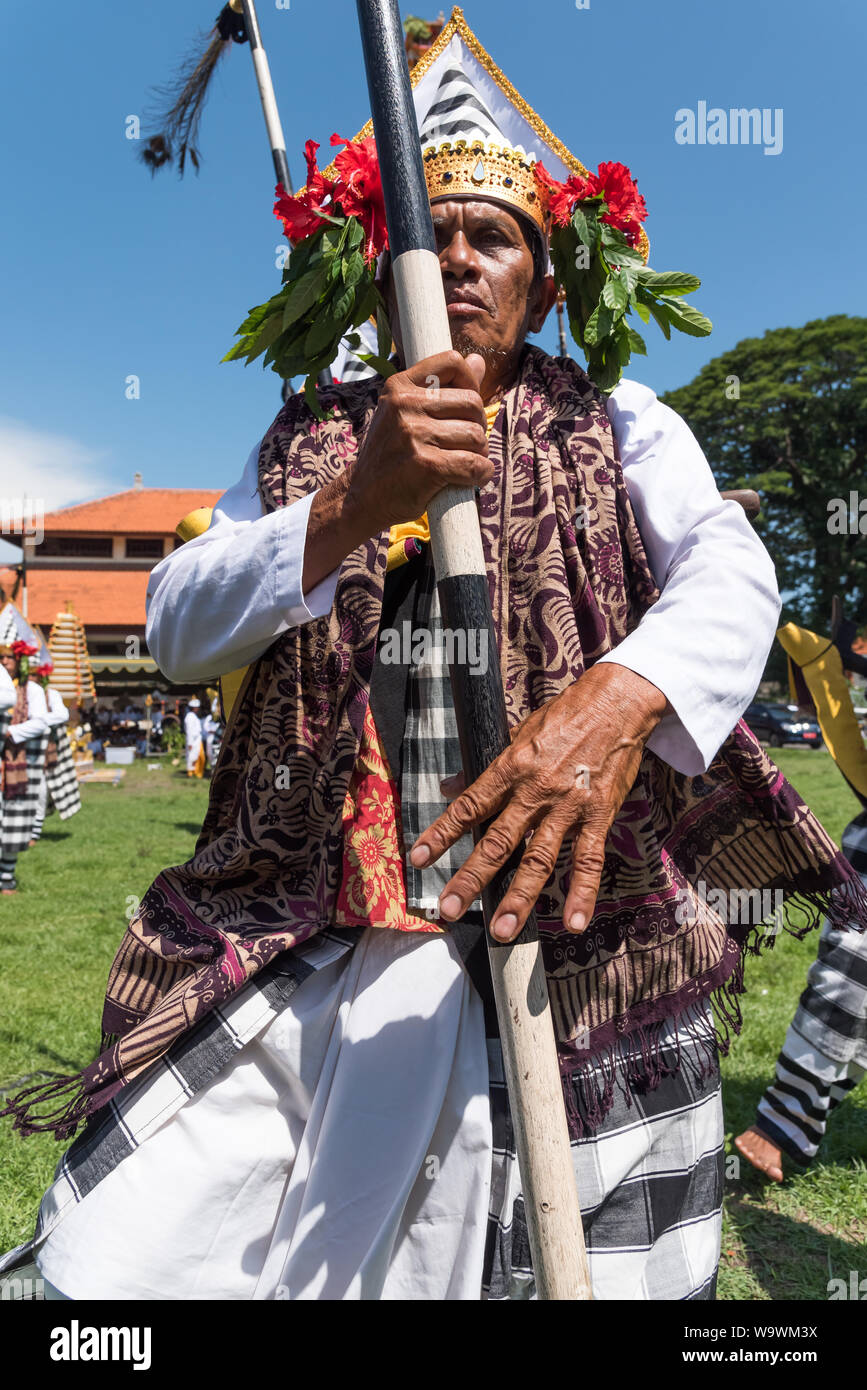Hindu Procession Funeral High Resolution Stock Photography and Images ...