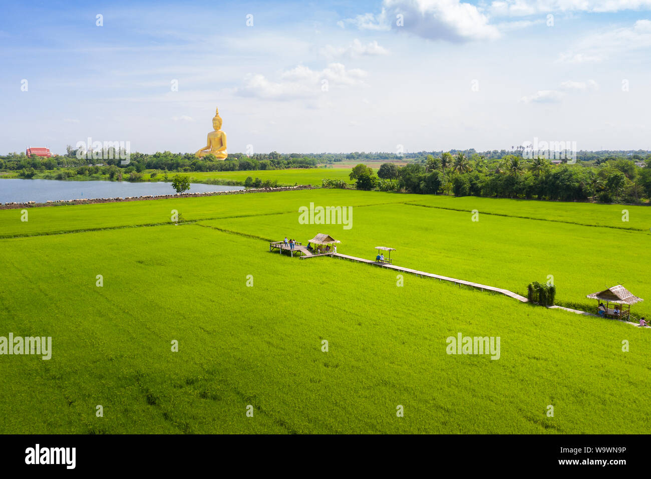 Wat muang temple ang thong hi-res stock photography and images - Alamy