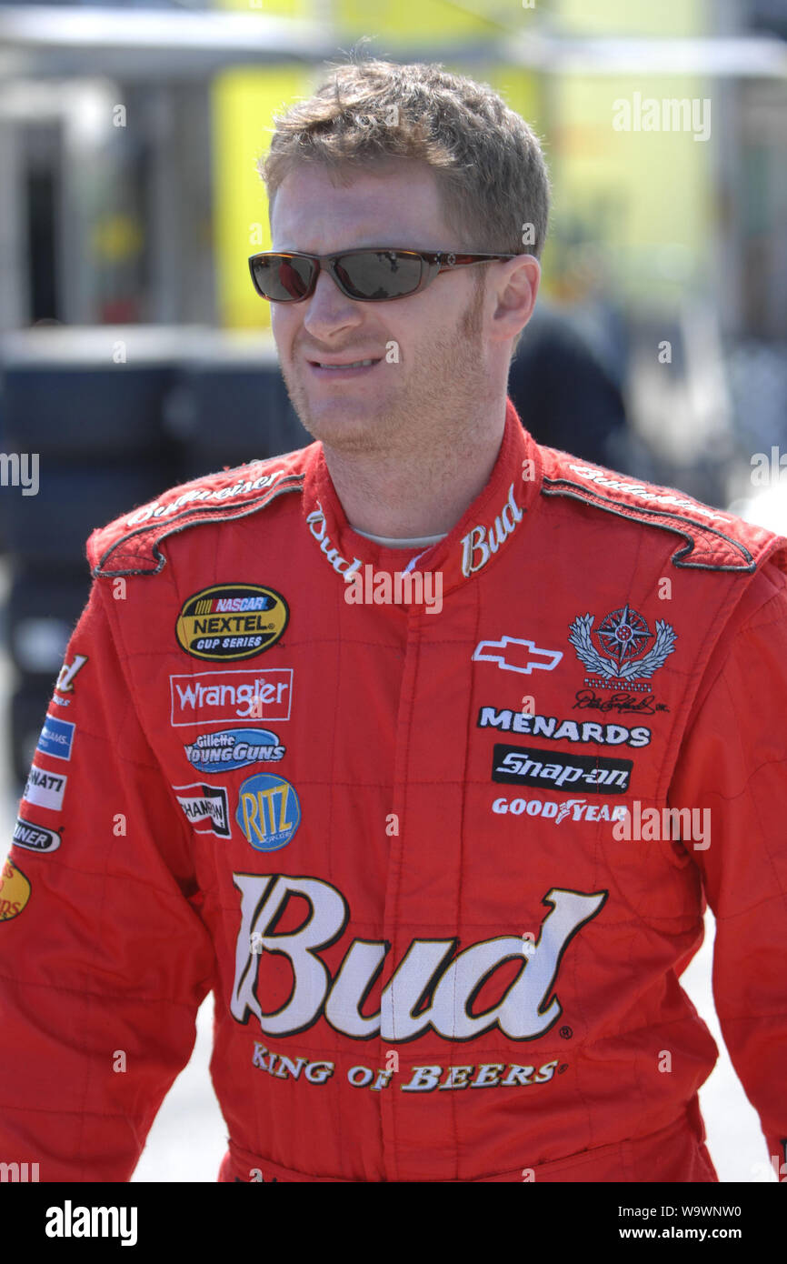 Dale earnhardt jr nascar hi-res stock photography and images - Alamy