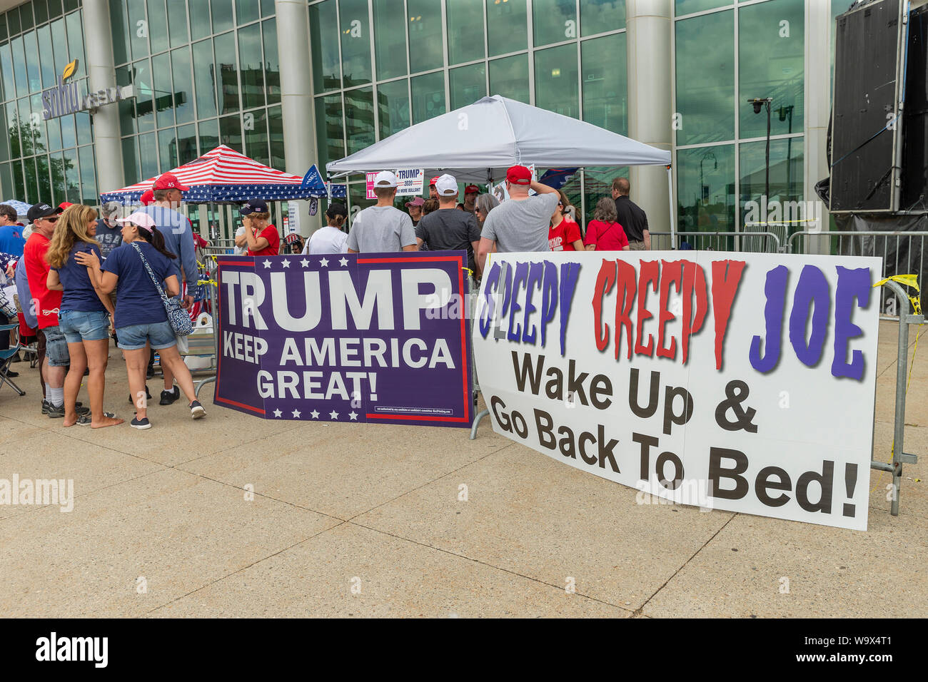 Maga rally hi-res stock photography and images - Alamy