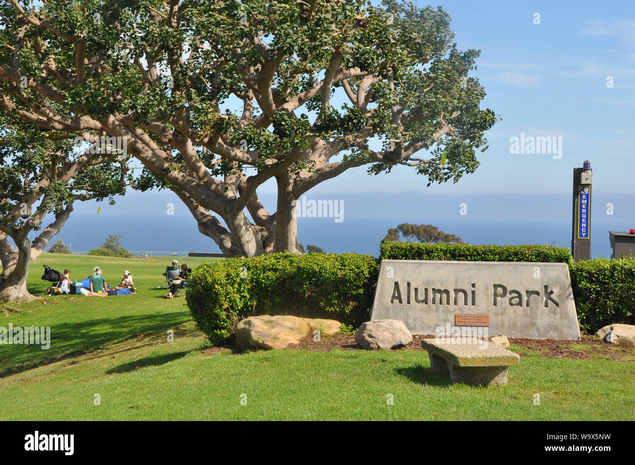 Alumni park pacific ocean hi-res stock photography and images - Alamy