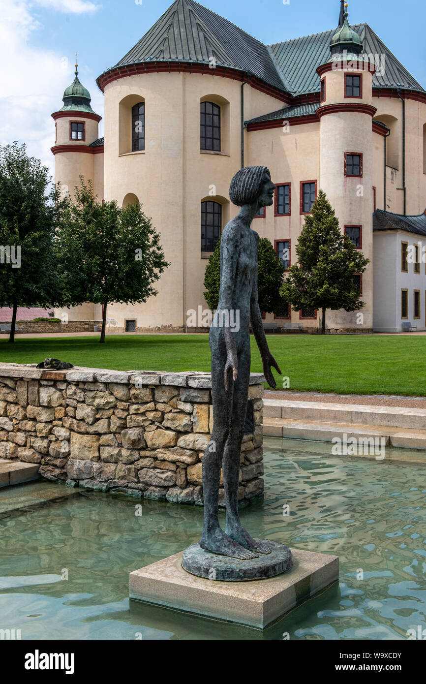Litomysl Castle and Gardens with Sculptures in Bohemia is a UNESCO ...