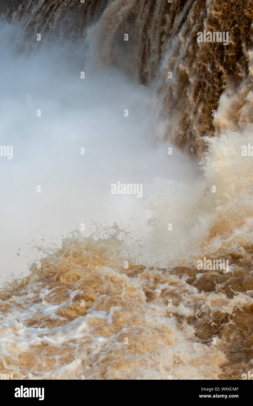 Gusting hi-res stock photography and images - Alamy