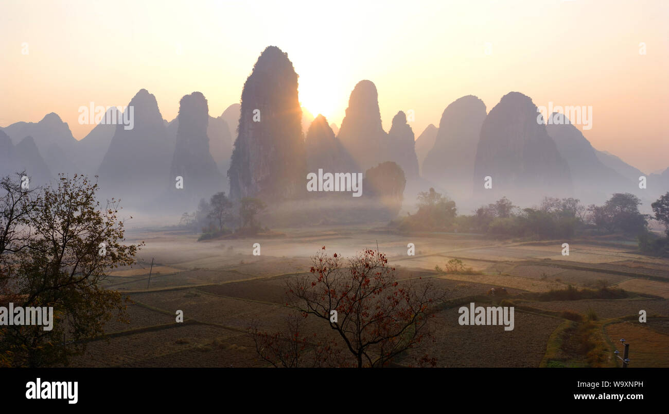 Qifeng mountain hi-res stock photography and images - Alamy