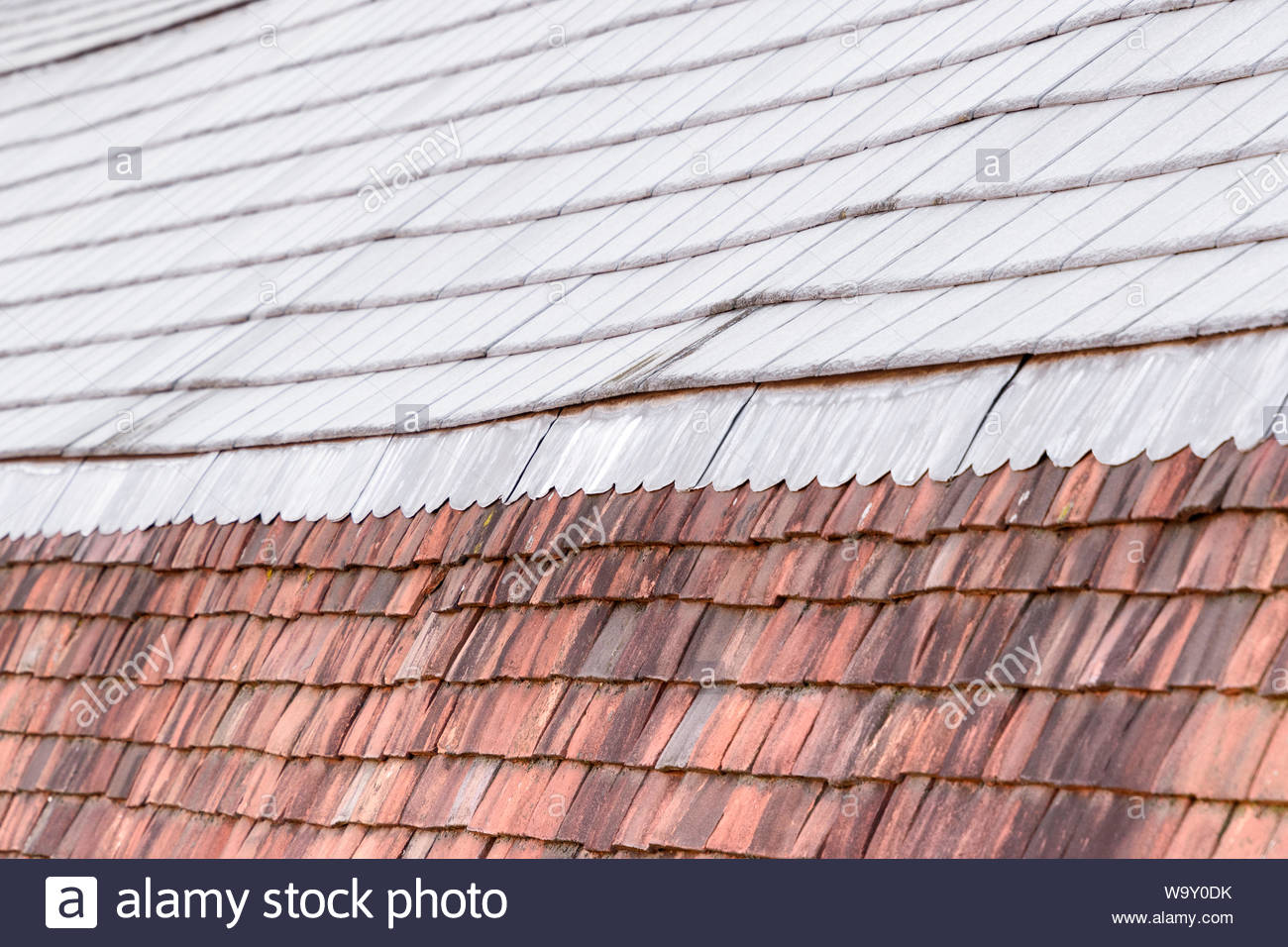 Roof, Tiled, Sloping High Resolution Stock Photography and Images - Alamy