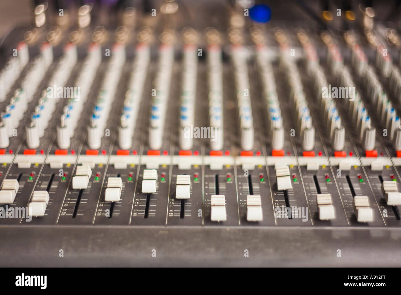 The equalizer tv hi-res stock photography and images - Alamy