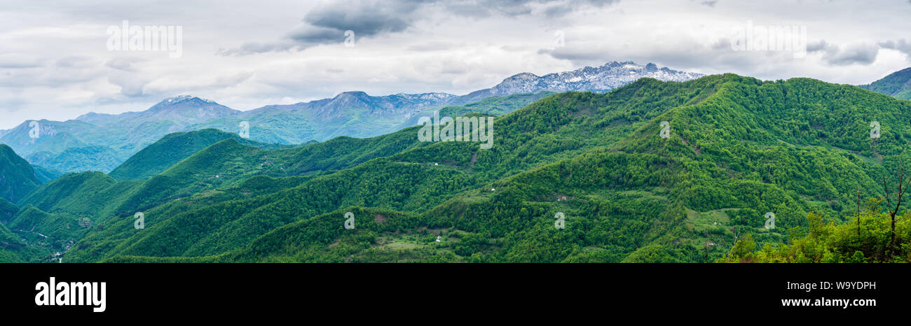 Moraca canyon hi-res stock photography and images - Alamy
