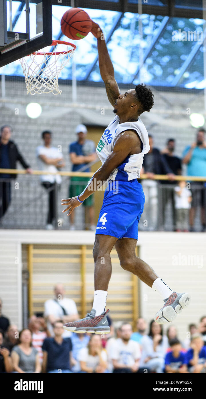 Karlsruhe, Deutschland. 15th Aug, 2019. Justin Gordon (PSK), single ...