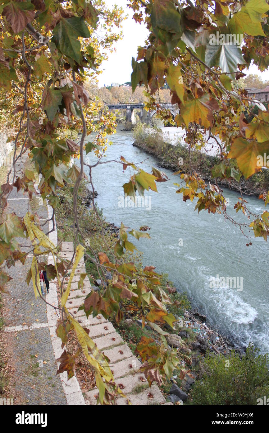 Tiber River, Rome Stock Photo - Alamy