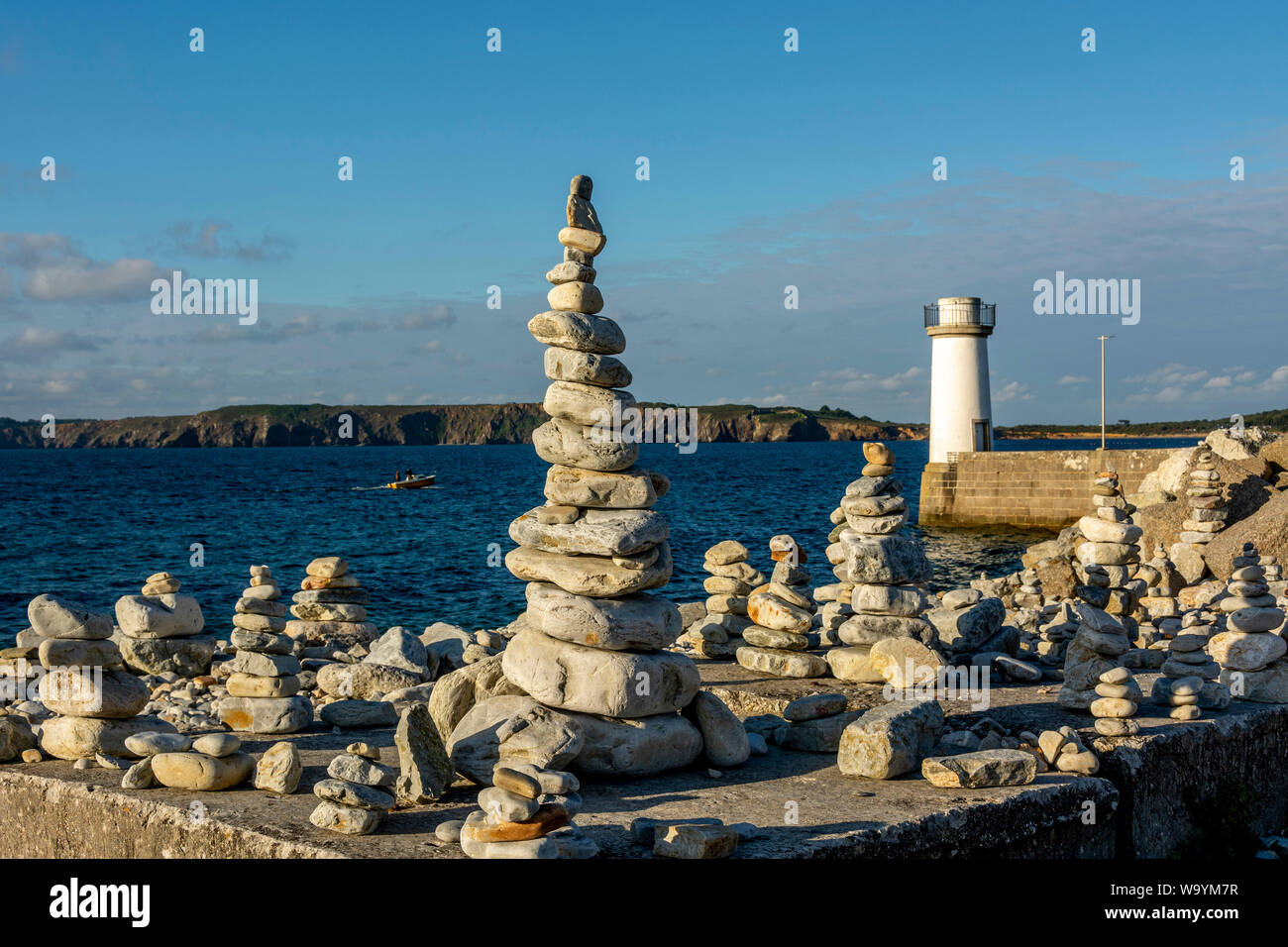 Finistere lighthouse hi-res stock photography and images - Alamy