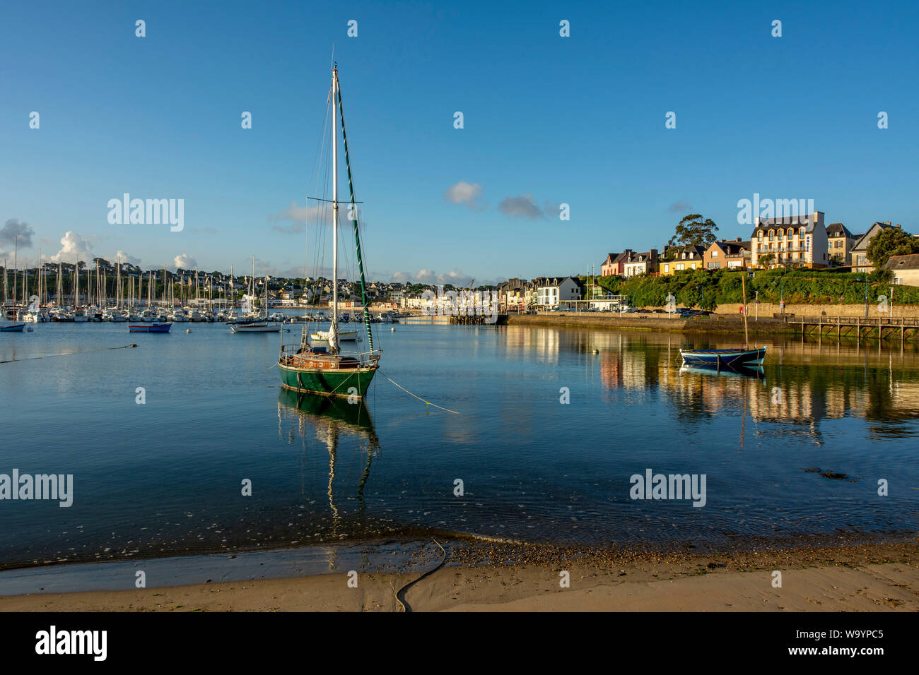 Camaret-sur-Mer . Crozon peninsula. The harbour. Finistere department ...