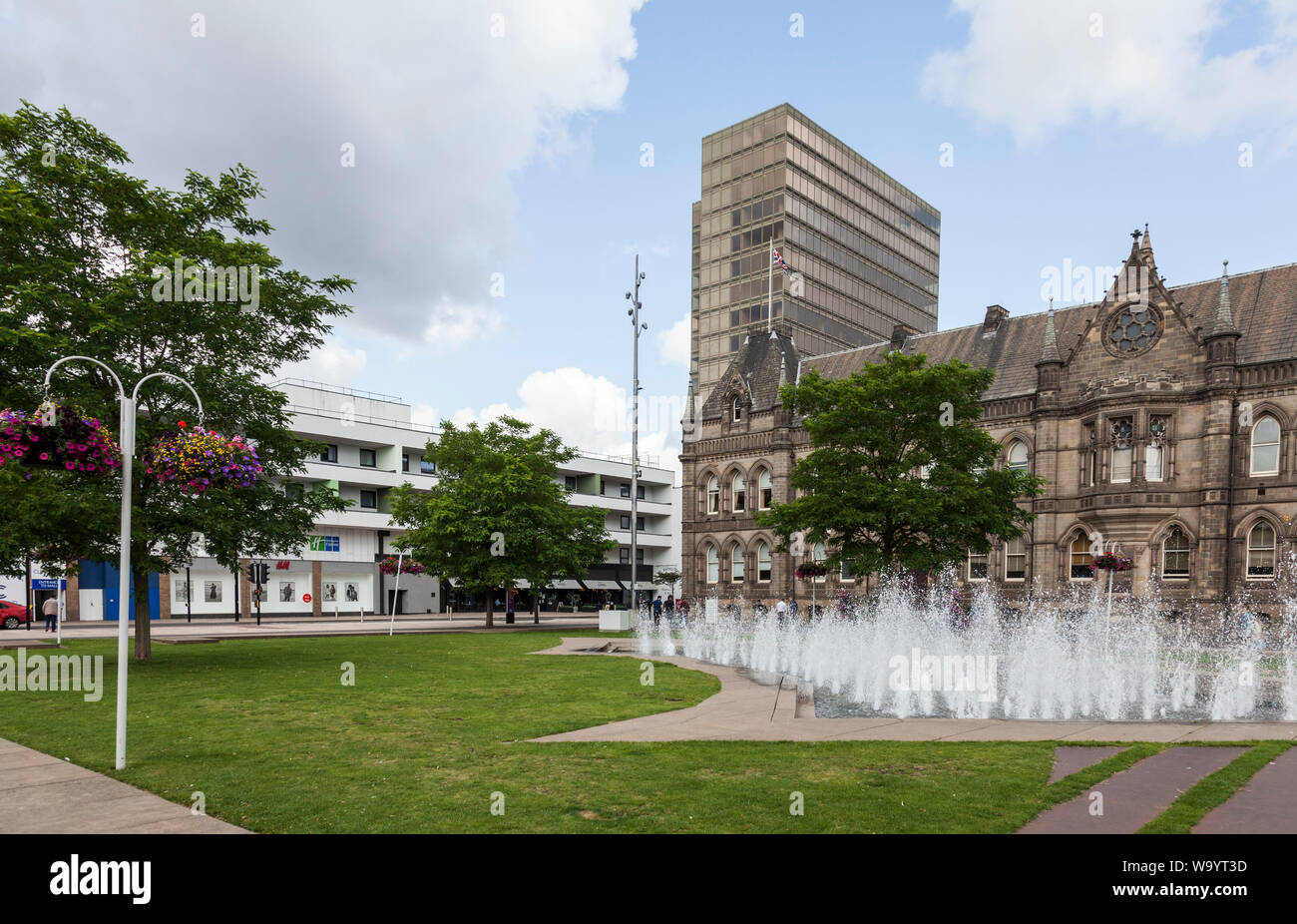 Middlesbrough town hall hi-res stock photography and images - Alamy
