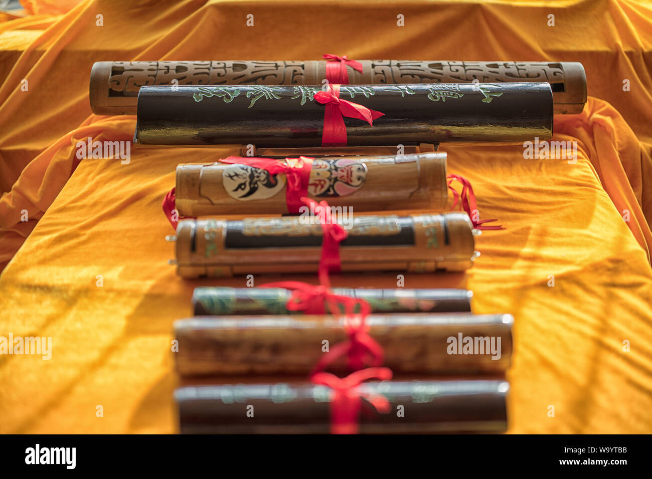 Box fan hi-res stock photography and images - Alamy