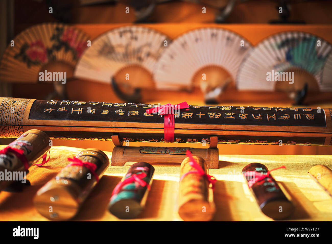 Bamboo box folding fan box Stock Photo - Alamy