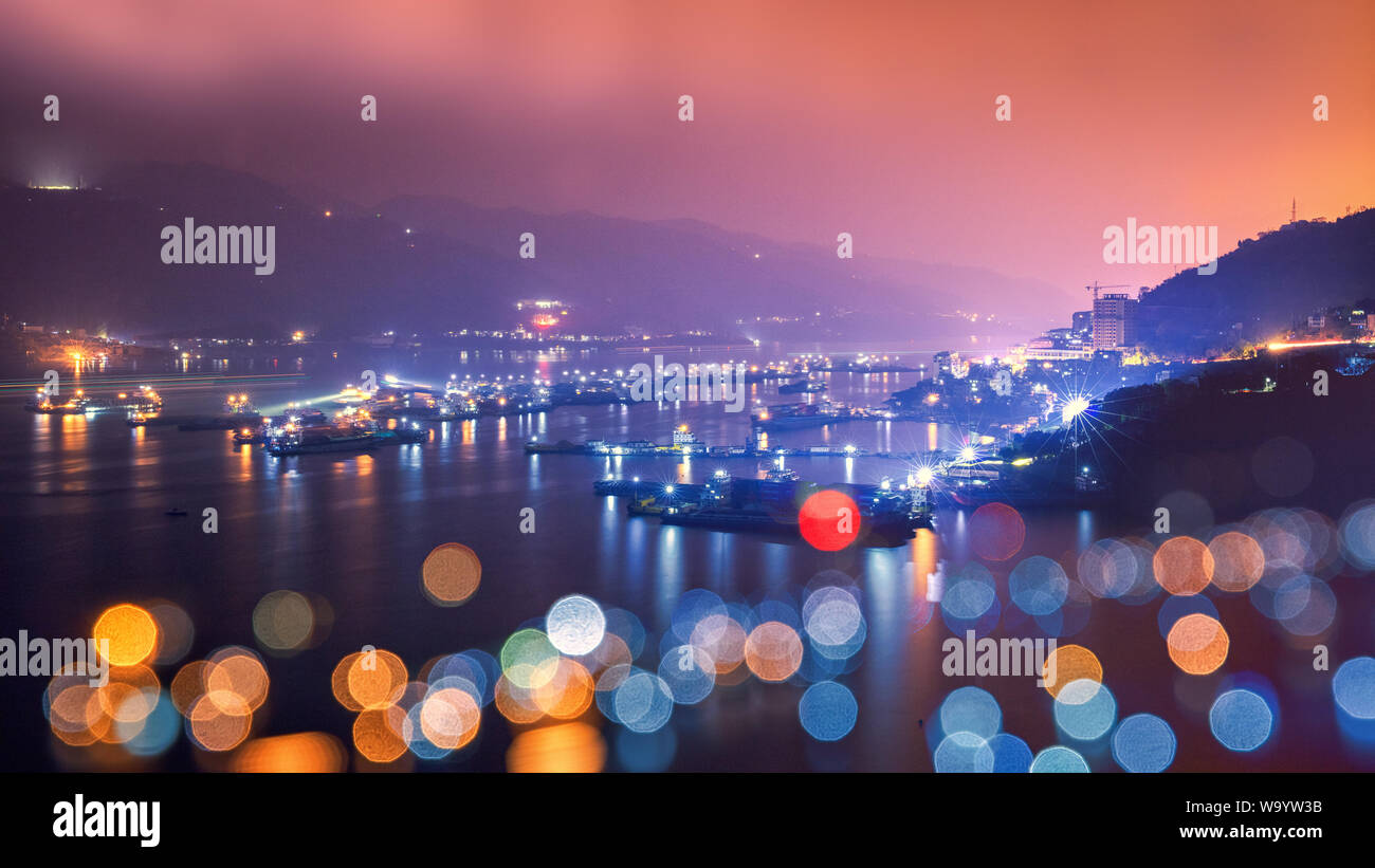 Fengjie hi-res stock photography and images - Alamy