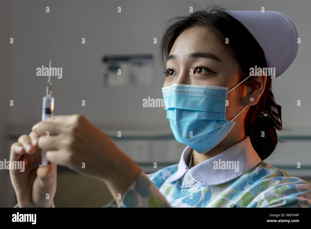 Chongqing Chinese medicine physical therapy Stock Photo - Alamy