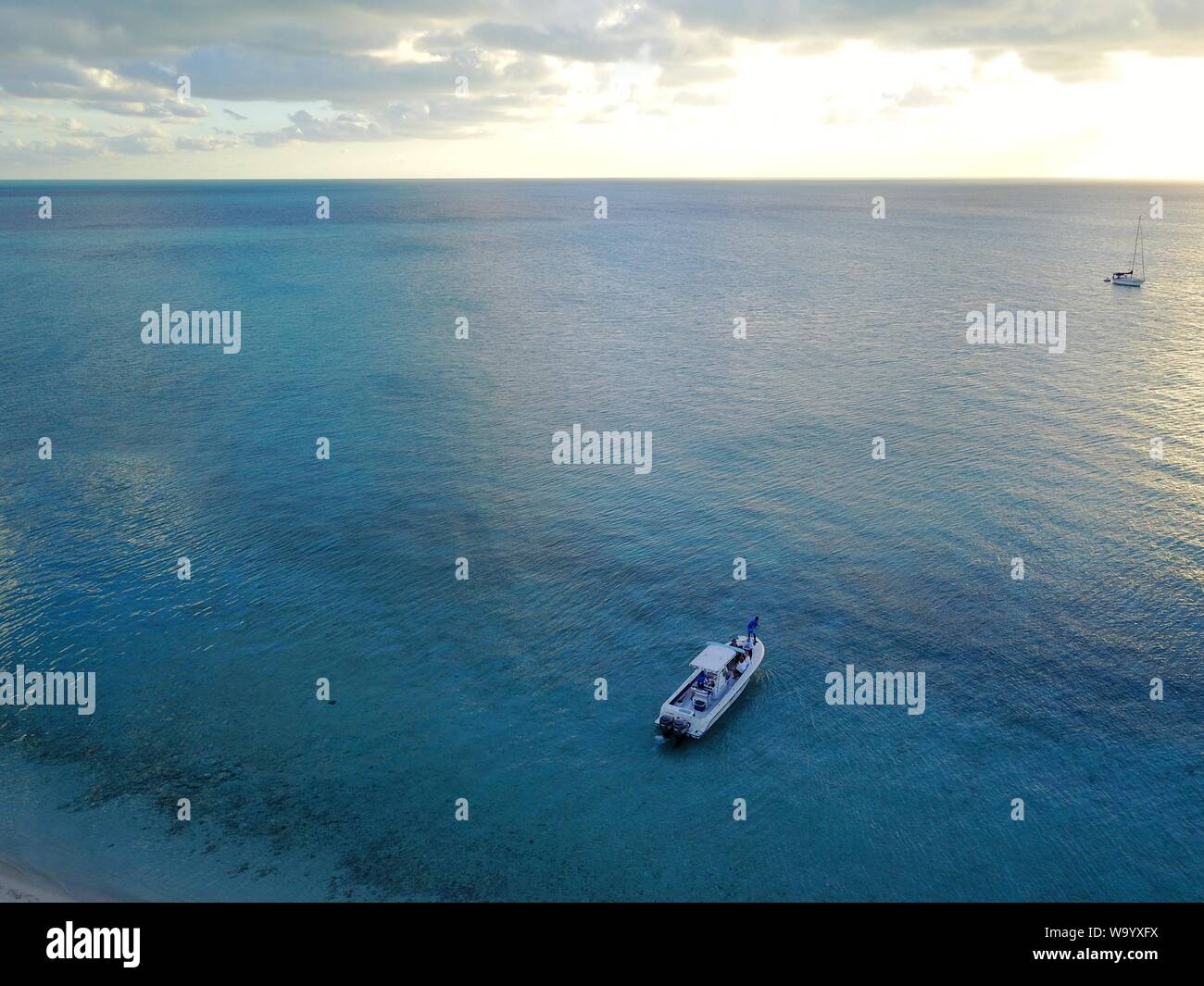 Overhead shot of a boat in the sea in Exuma Stock Photo - Alamy