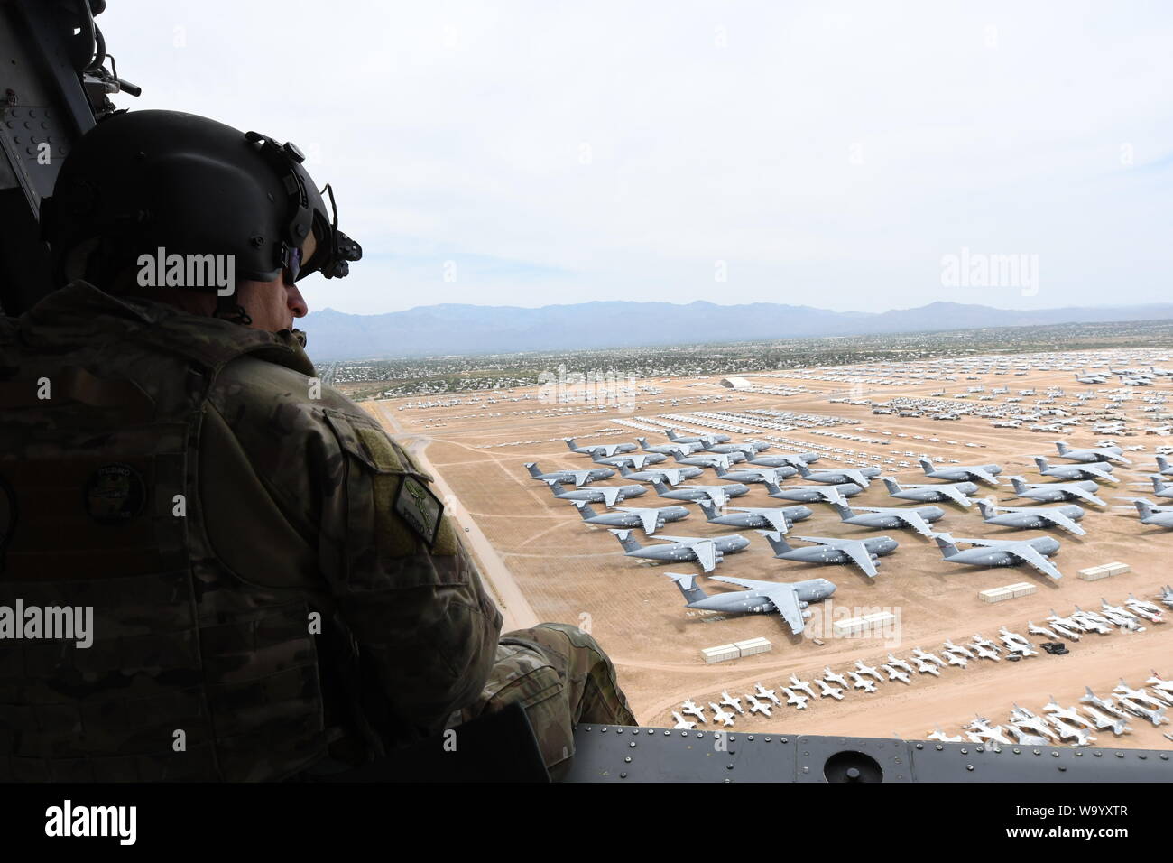 309th aircraft maintenance wing hi-res stock photography and images - Alamy
