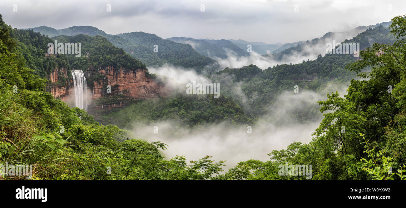 Chongqing mountain scenery Stock Photo - Alamy