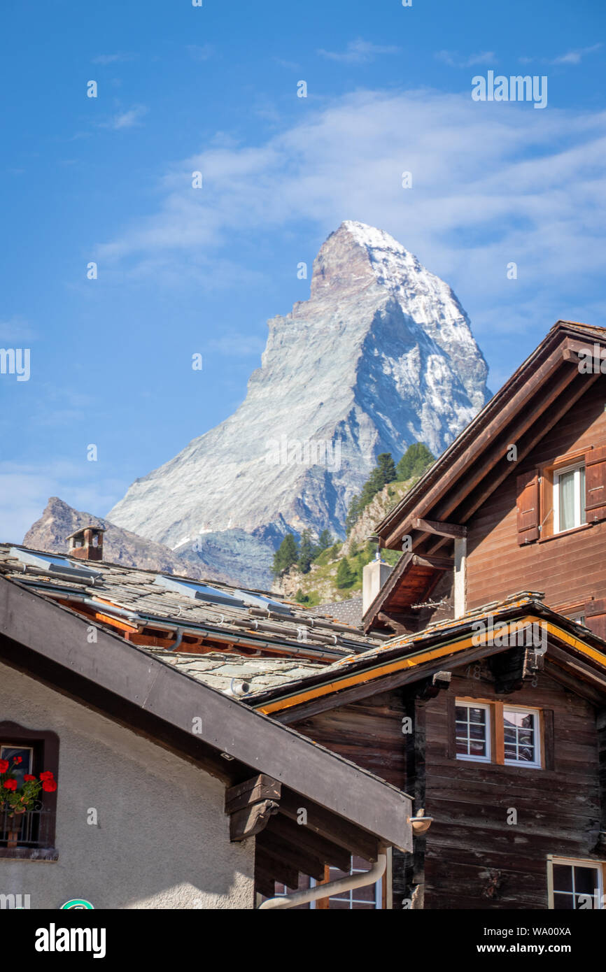 Pictures of a Zermatt town and mountain at sunny day Stock Photo - Alamy