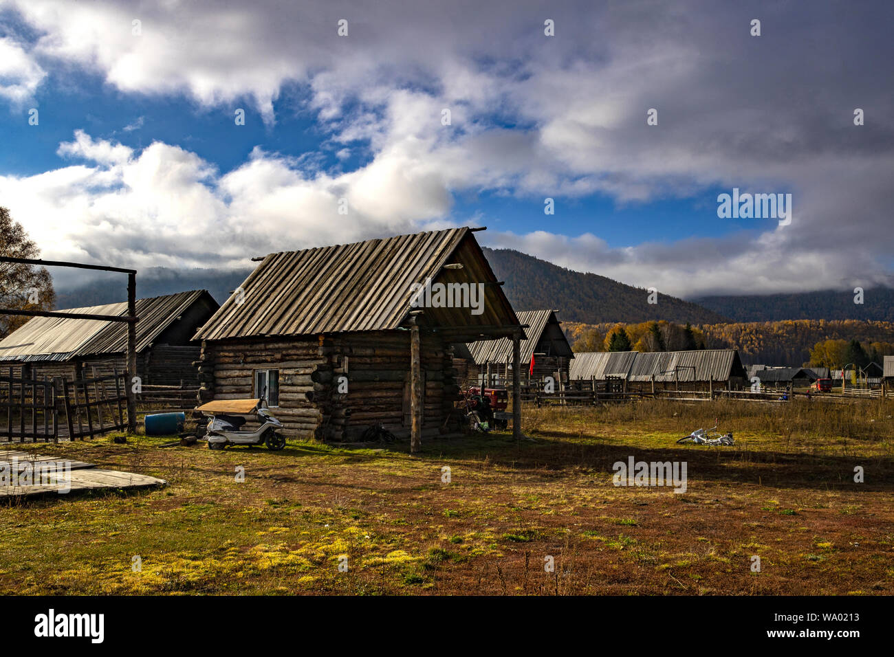 Xinjiang lawn scenery hi-res stock photography and images - Alamy