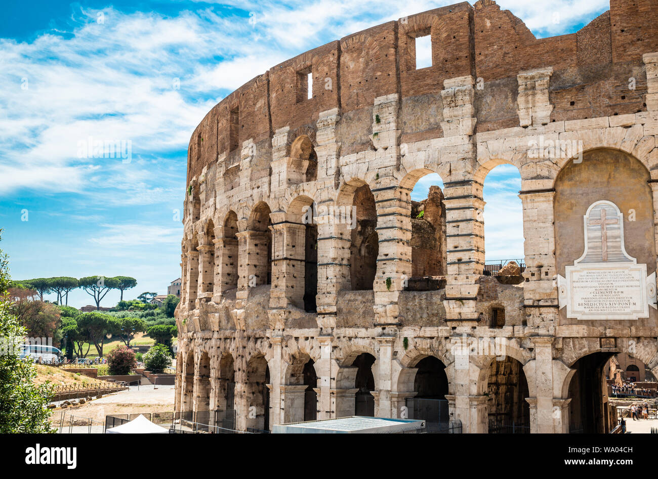 Summer day in rome hi-res stock photography and images - Alamy
