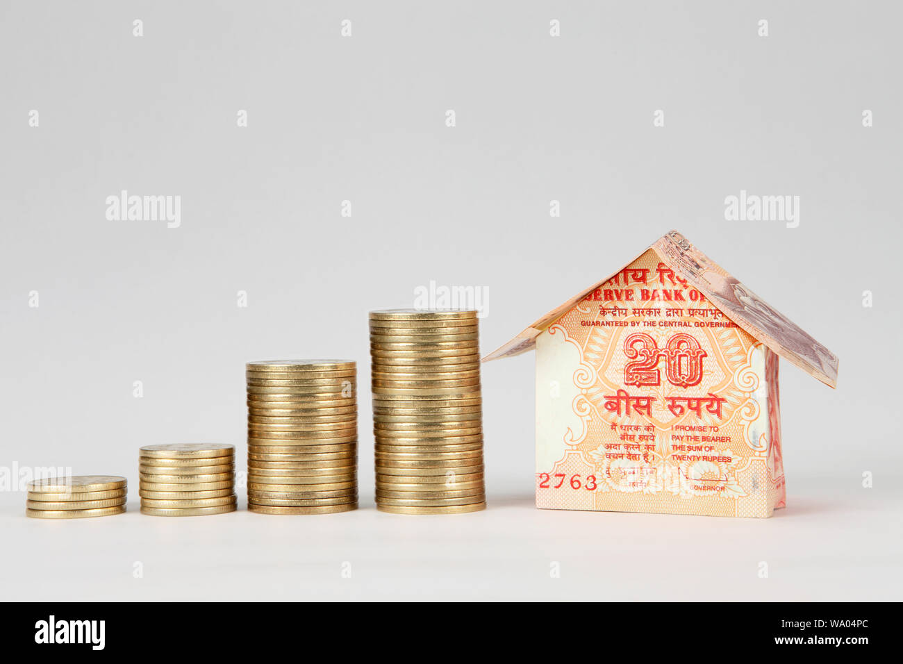 Indian twenty rupee note hi-res stock photography and images - Alamy