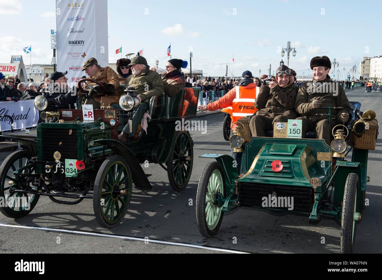 London to Brighton Veteran car run 2017, the antique vehicles arriving ...
