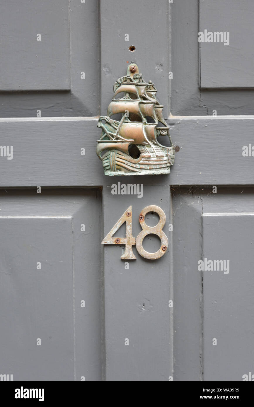 Whitby,Town Alleys and Passages Stock Photo - Alamy