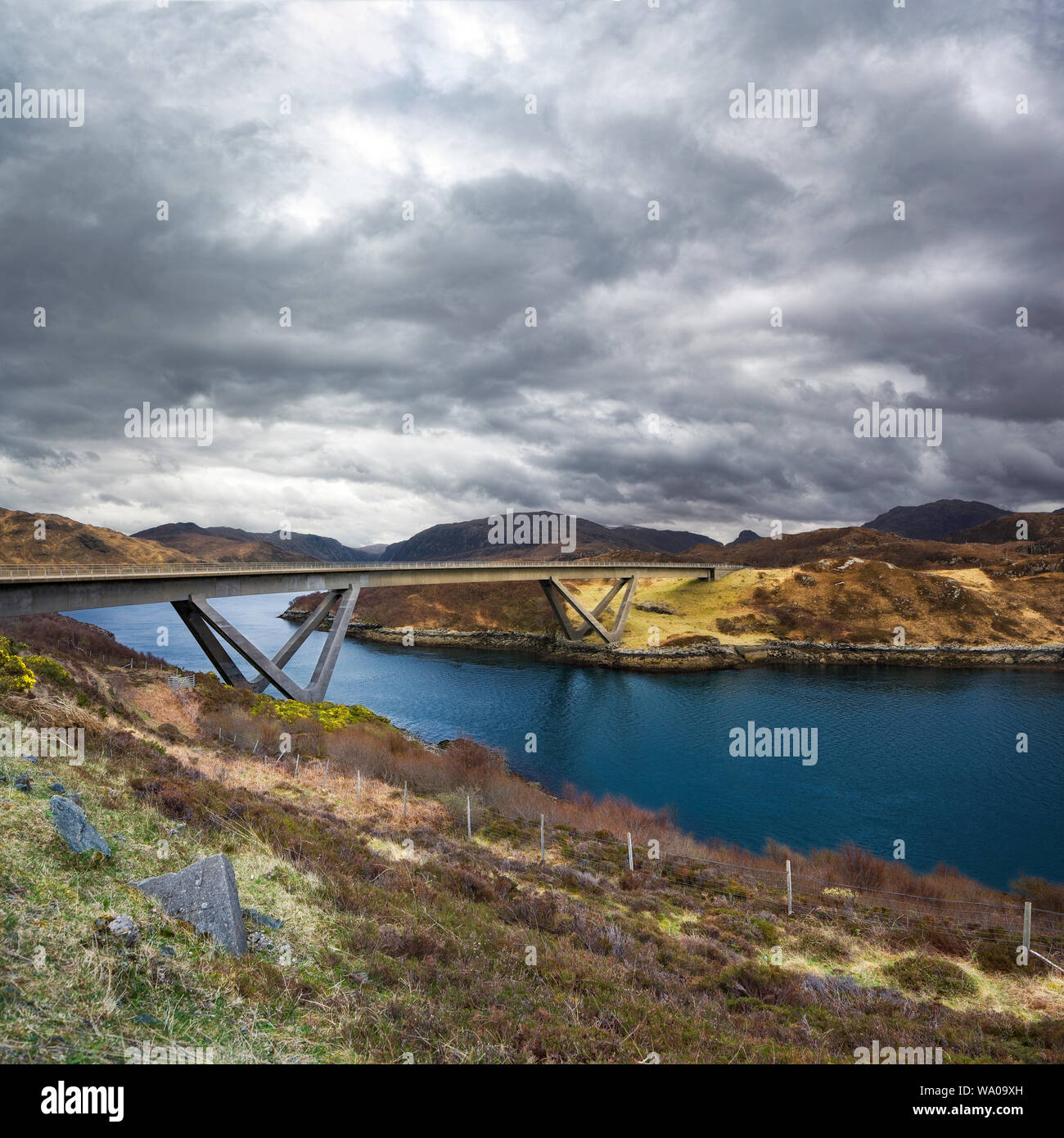 Loch crossing hi-res stock photography and images - Alamy