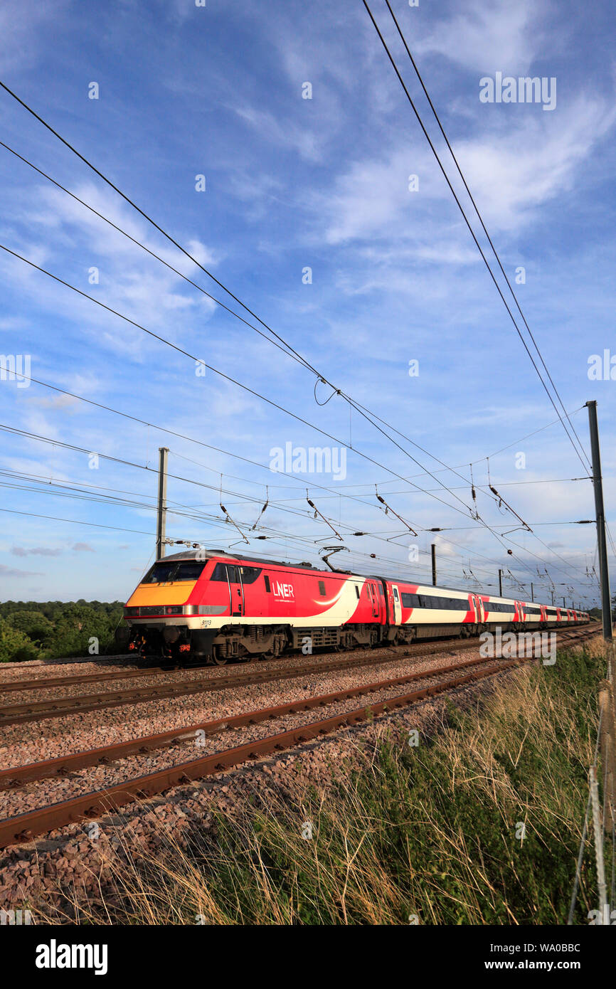 91 class LNER train, London and North Eastern Railway, East Coast Main Line Railway, Grantham ...