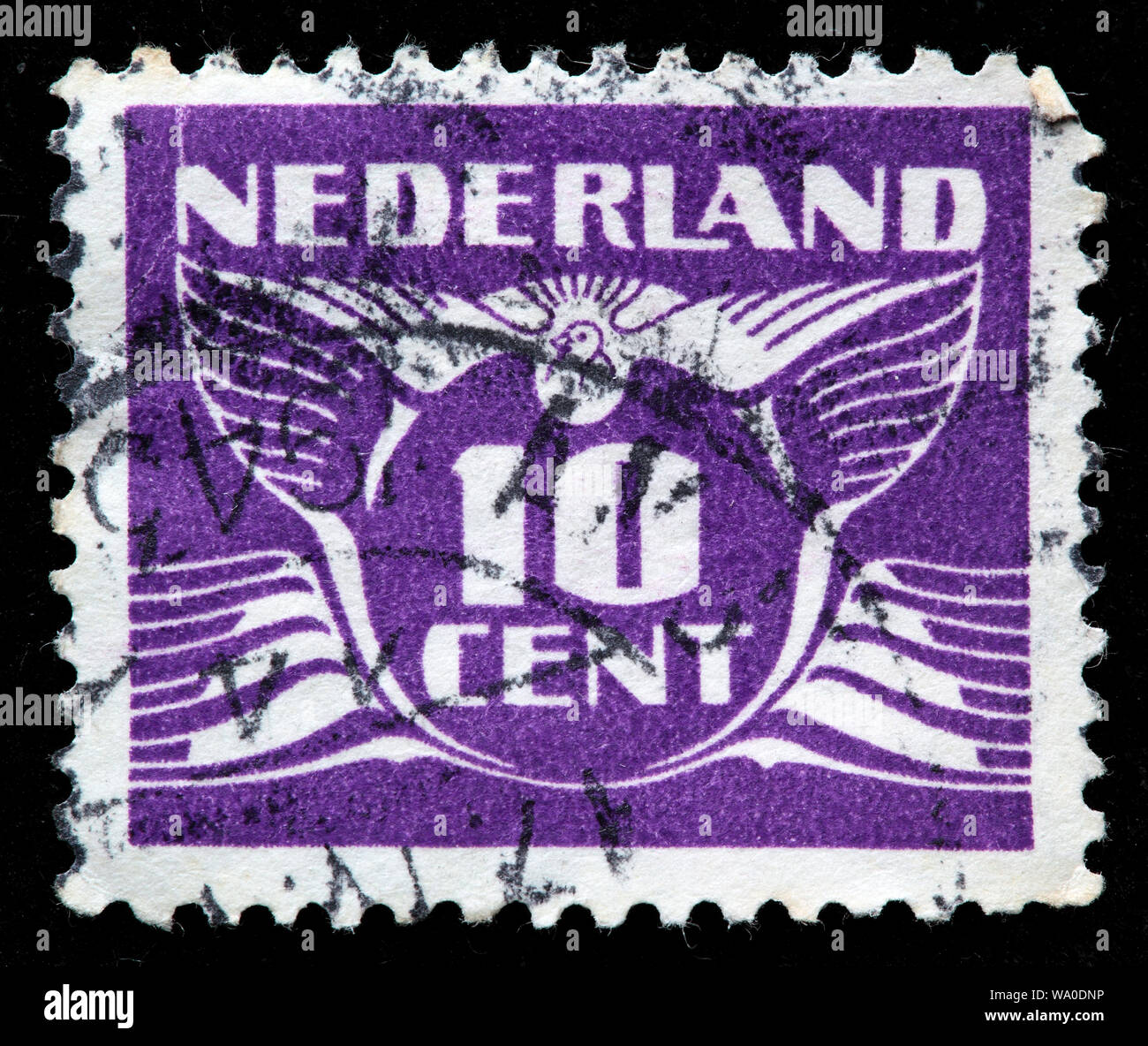 Postage stamp netherlands hi-res stock photography and images - Alamy