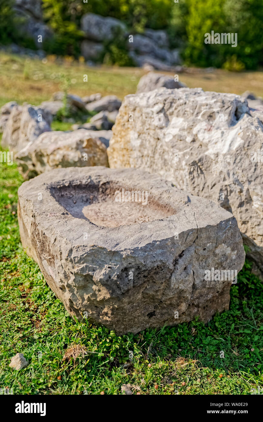 Ancient roman water container hi-res stock photography and images - Alamy