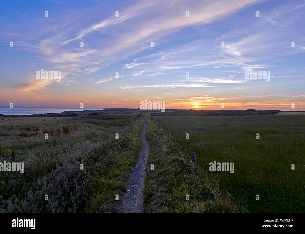 Raised path hi-res stock photography and images - Alamy