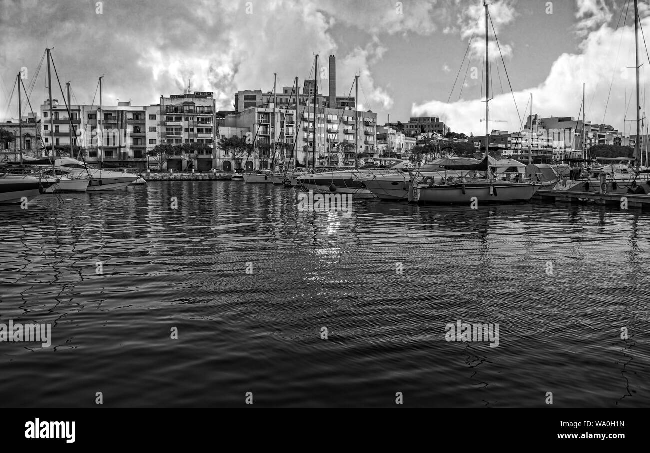 Docked boats in port Black and White Stock Photos & Images - Alamy