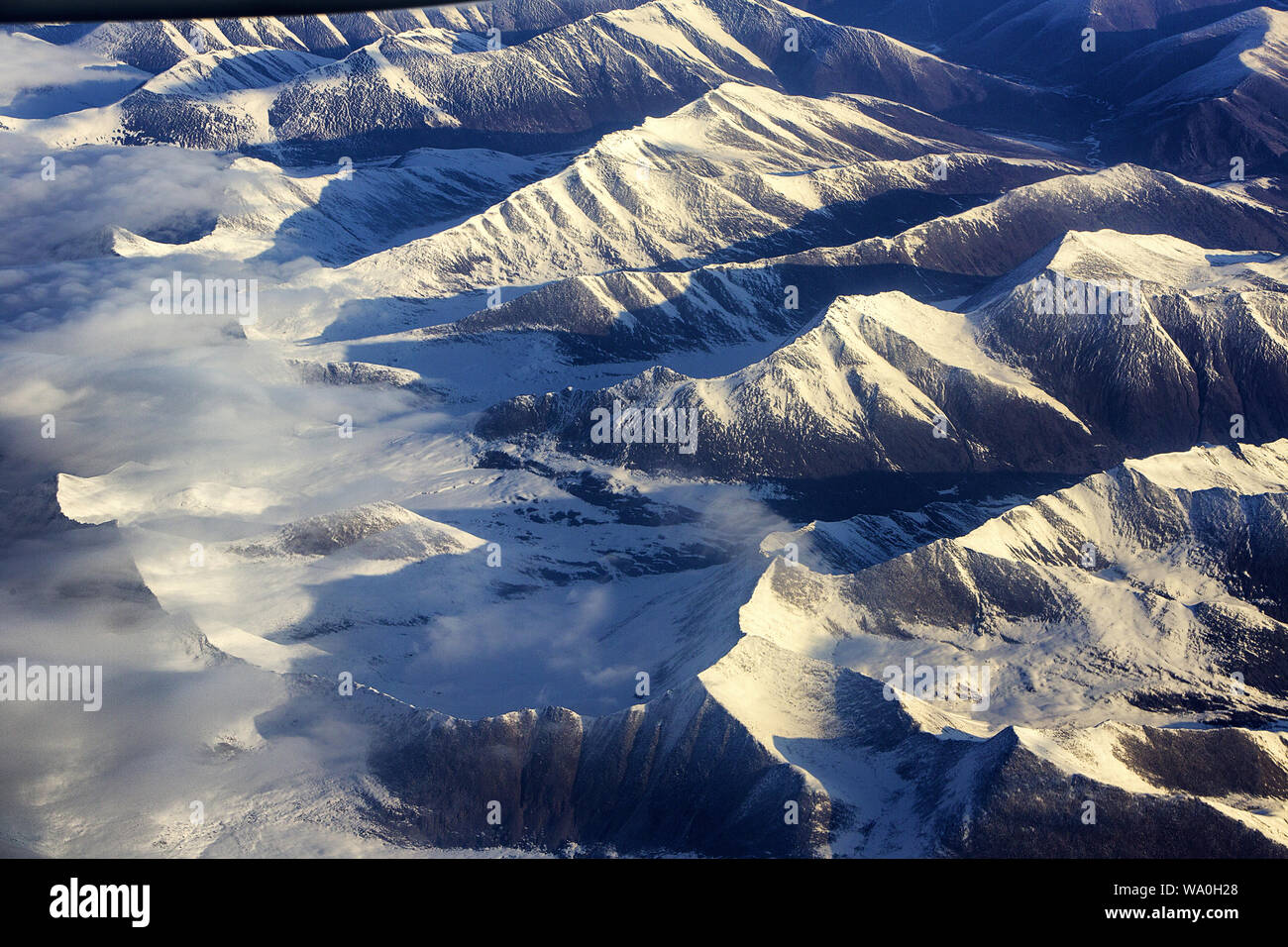 Tibet nyingchi snow Stock Photo - Alamy