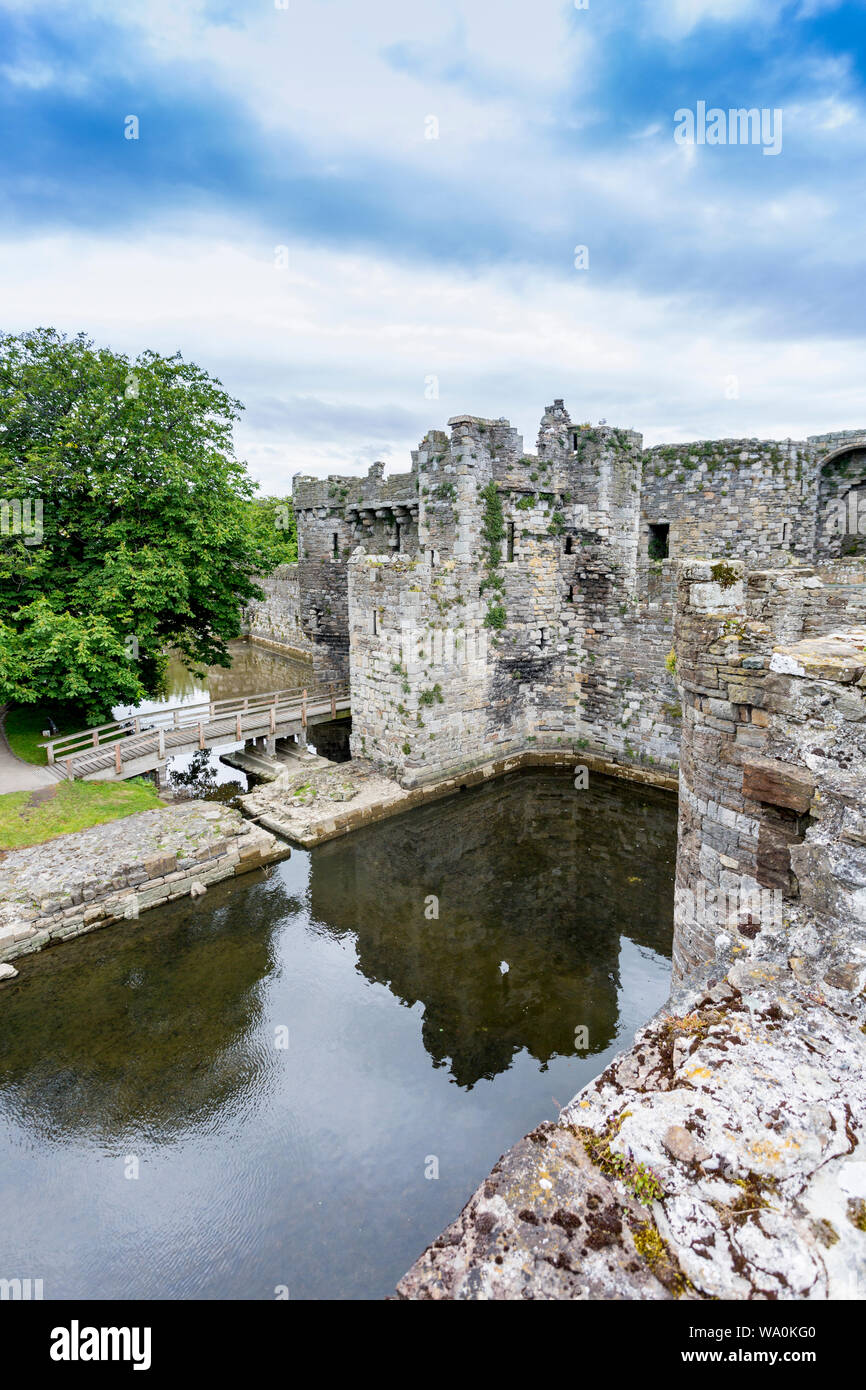Beaumaris town anglesey hi-res stock photography and images - Alamy