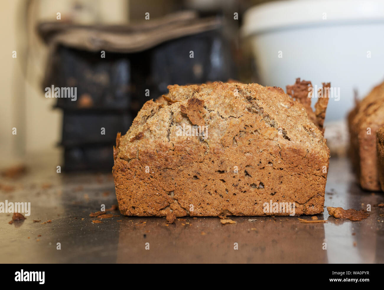 Loaf of brown bread freshly baked in a bakery Stock Photo - Alamy