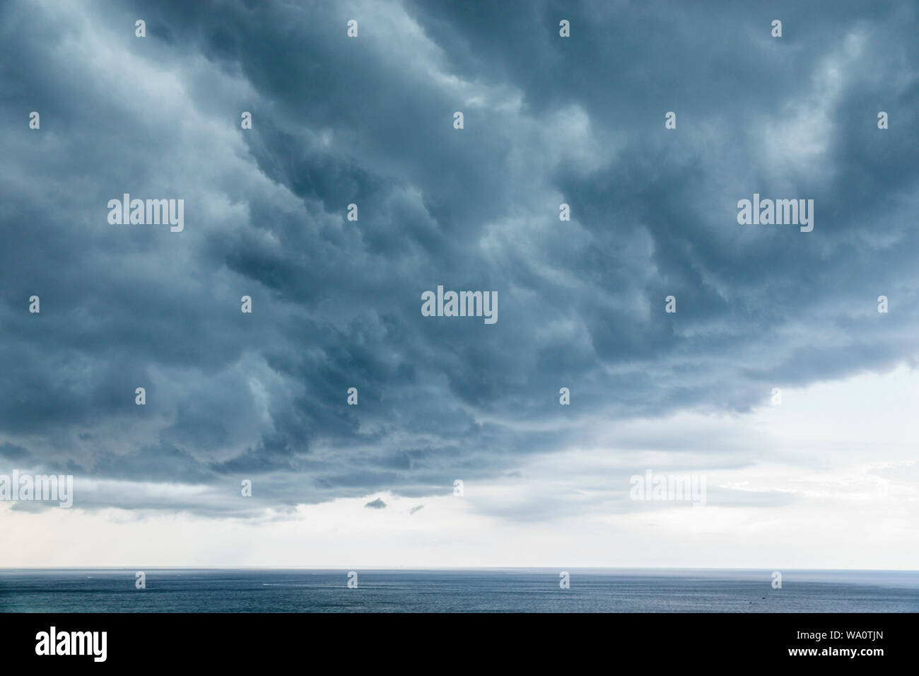 Florida rain ocean hi-res stock photography and images - Alamy