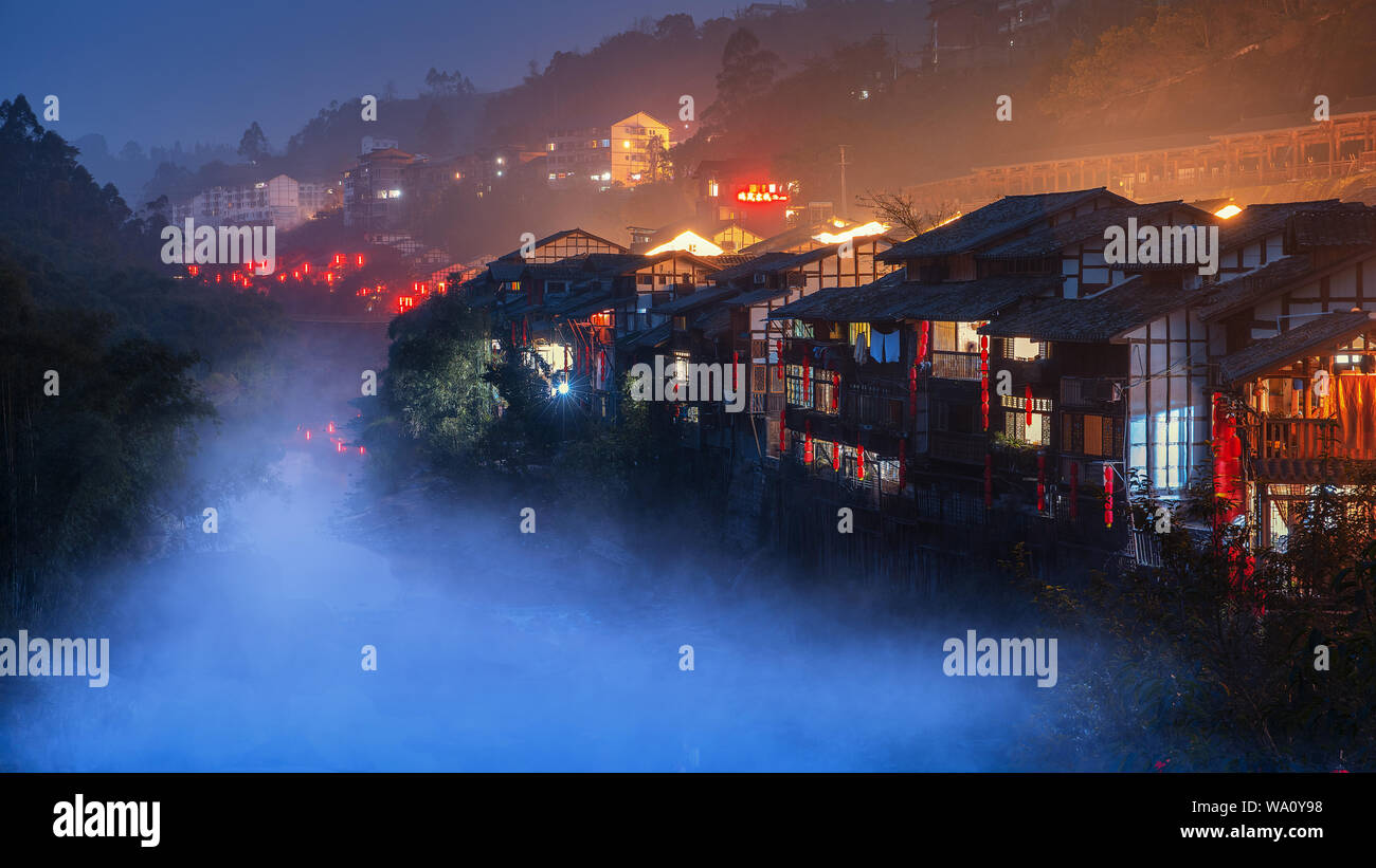 Chongqing housing hi-res stock photography and images - Alamy