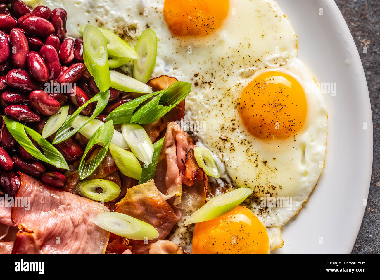 English food plate hi-res stock photography and images - Alamy