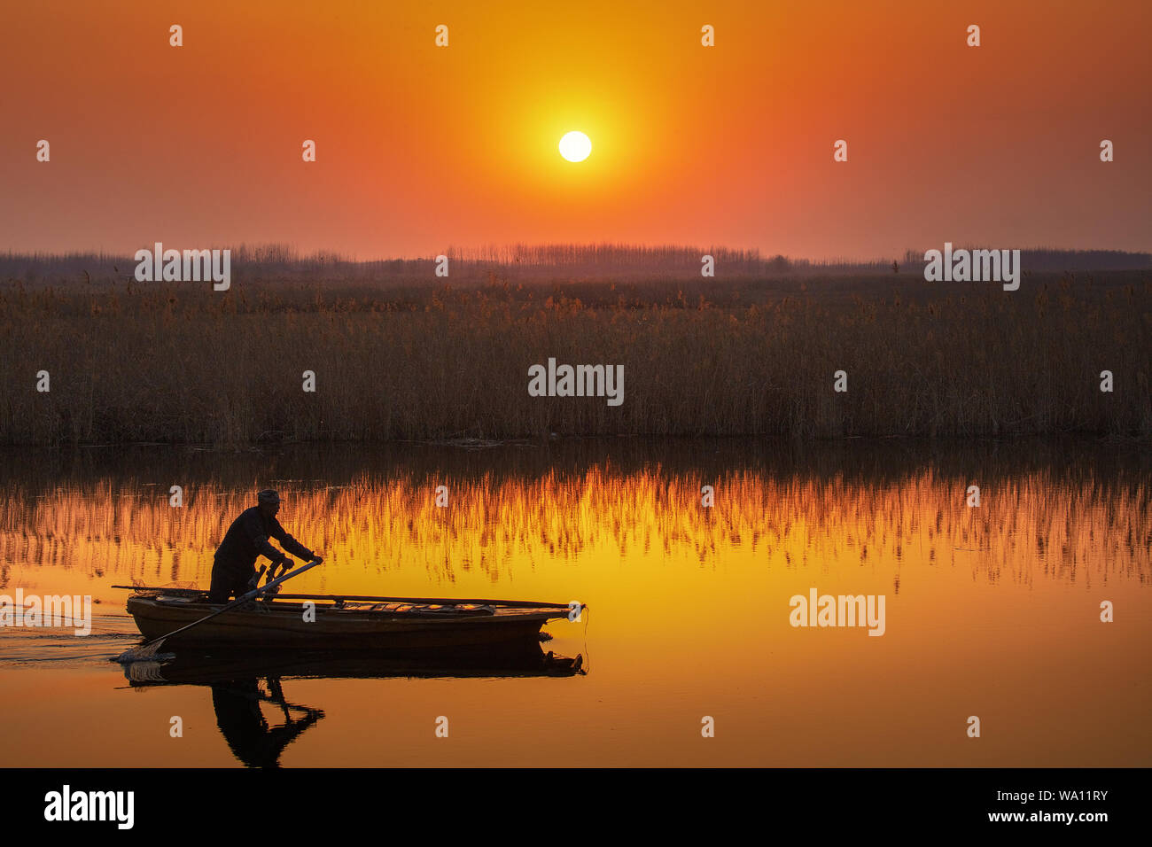 Hebei baiyang lake sunset scenes Stock Photo - Alamy