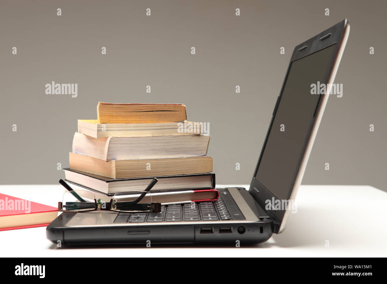 Laptop notebook stack hi-res stock photography and images - Alamy